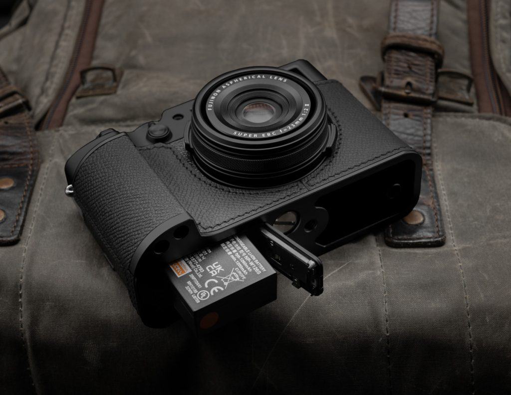 เคส Fuji X100VI Milicase สีดำ ฐานดำ Leather Case - CamGadgetWorld